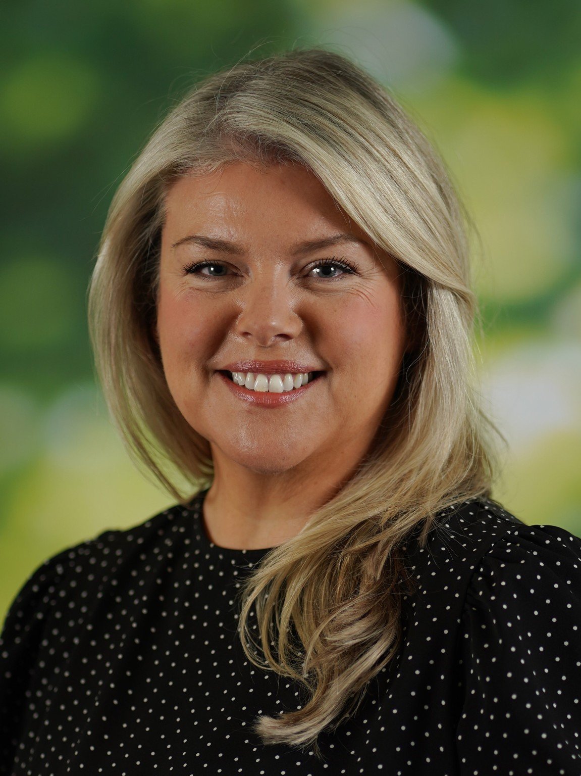 Marnie Laird, Customer Experience Team Leader from Rettie | Rettie